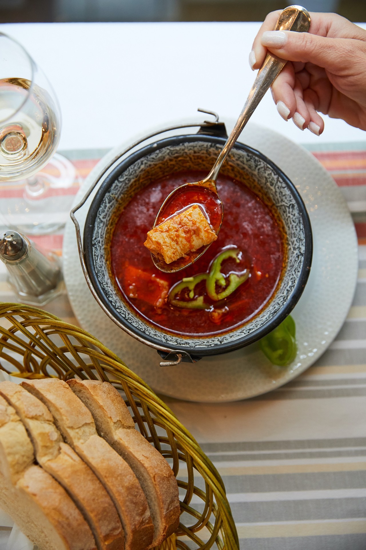 Front page - Menza Étterem és Kávéház